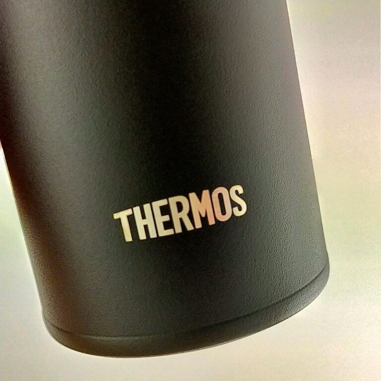 【500ml】パッキンなし・シームレスボトルのおすすめ水筒3選【サーモス・象印・UNIR】